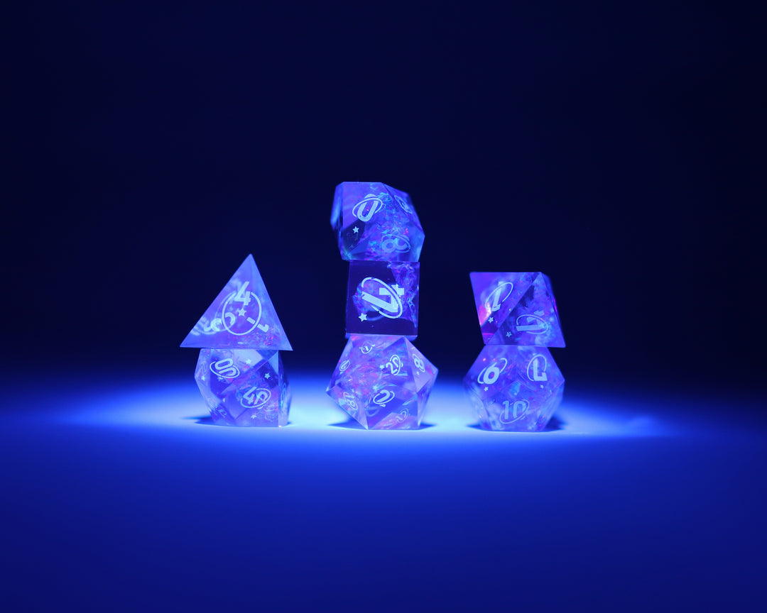 Purple UV Dice Set flashlight included - Cloak & Dagger | Sirius Dice